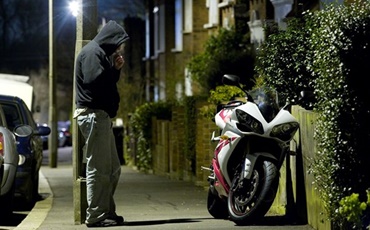 7 Best Motorcycle Alarms - (Reviews & Guide 2022)