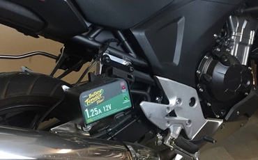 7 Best Motorcycle Batteries - (Reviews & Guide 2022)