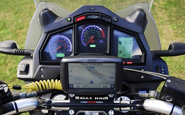 7 Best Motorcycle GPS Units - (Reviews & Guide 2022)