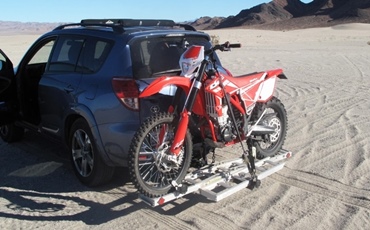 7 Best Motorcycle Hitch Carriers - (Reviews & Guide 2022)