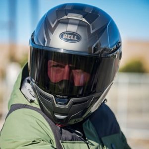 7 Best Modular Helmets - (Reviews & Guide 2022)