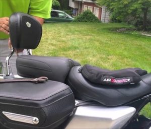 7 Best Motorcycle Seat Pads For Long Rides - (Reviews 2022)